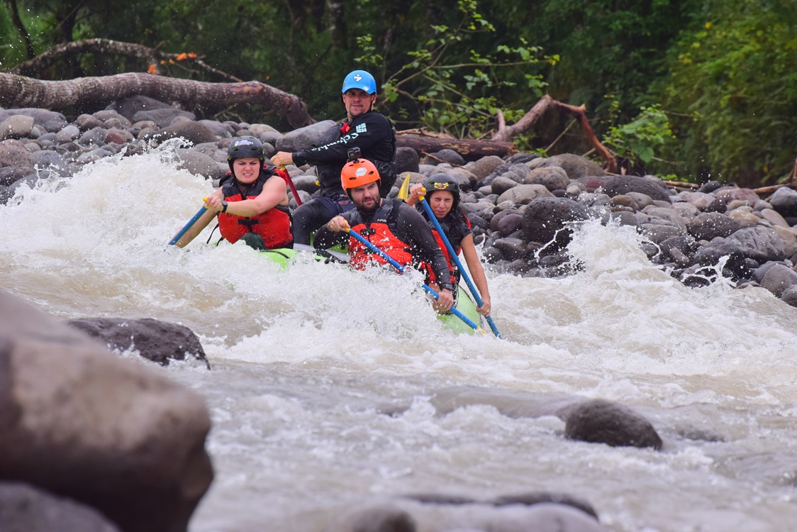 White water Rafting near Arenal and La Fortuna, Costa Rica - Canyoning ...